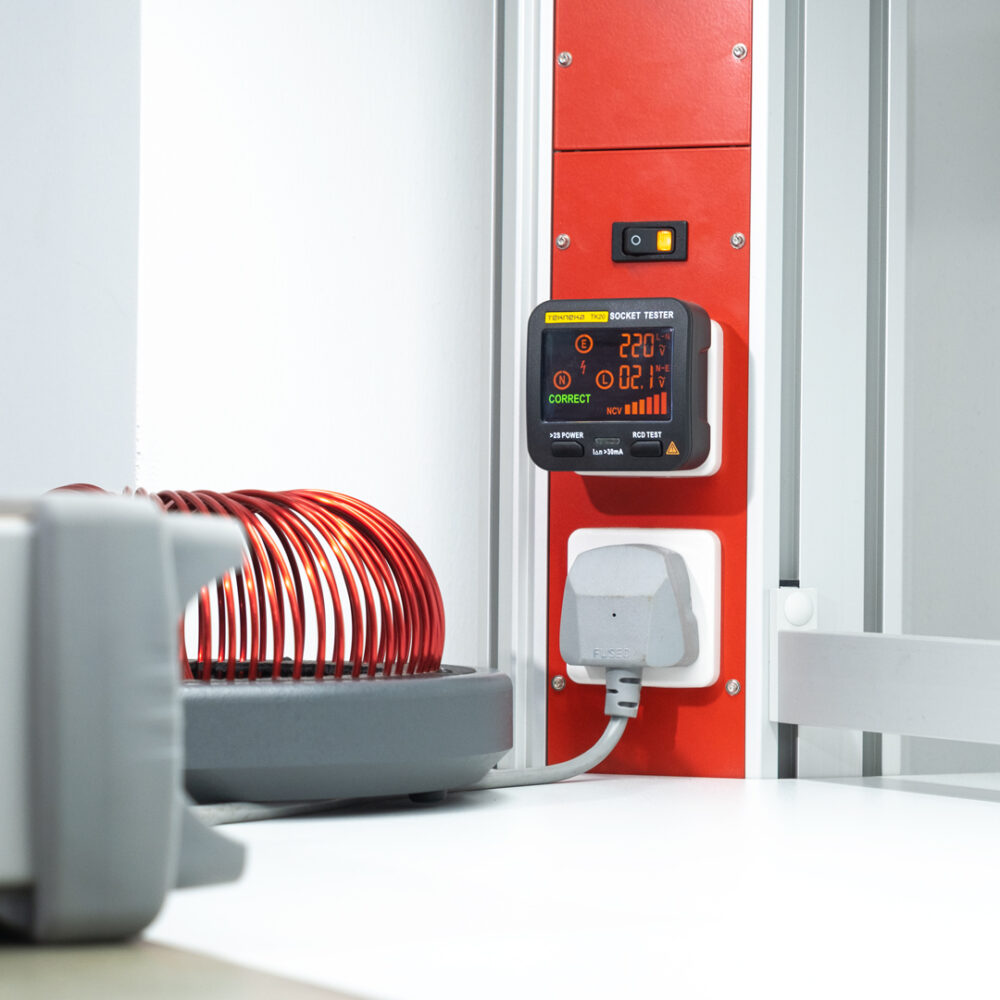 Tekneka TK20 Socket Tester | Tekneka